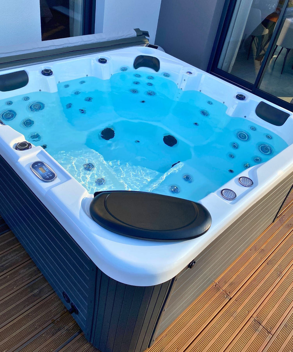 Destockage de Spas Jacuzzi à prix Usine